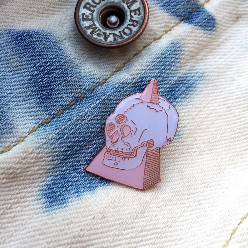 Glamour Wound Skull Pyramid 1" Lapel Enamel Pin White Pink Copper Metal ...