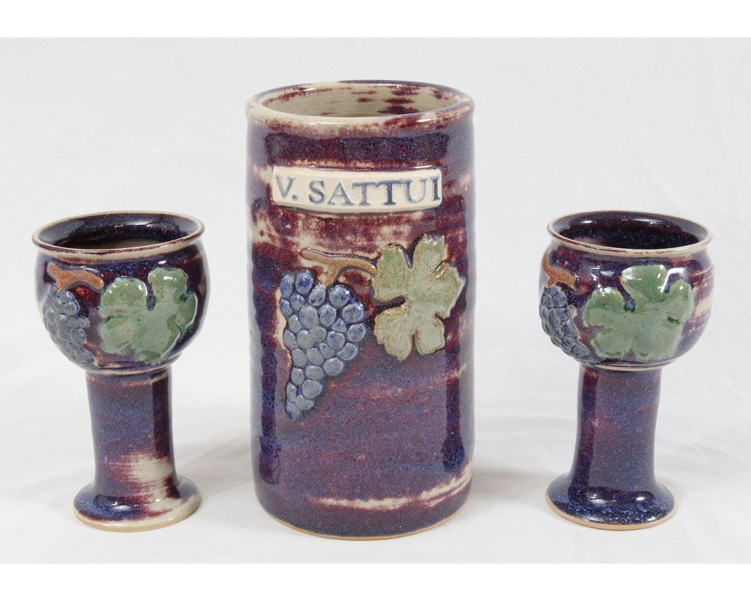 Alan & Donna Podesto Sonoma County Studio Pottery 8.5" Grape Vase and ...
