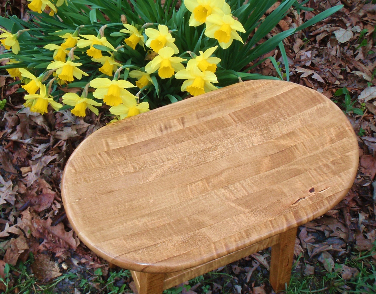 Musician's Tiger Maple Stool With Golden Stain - Etsy
