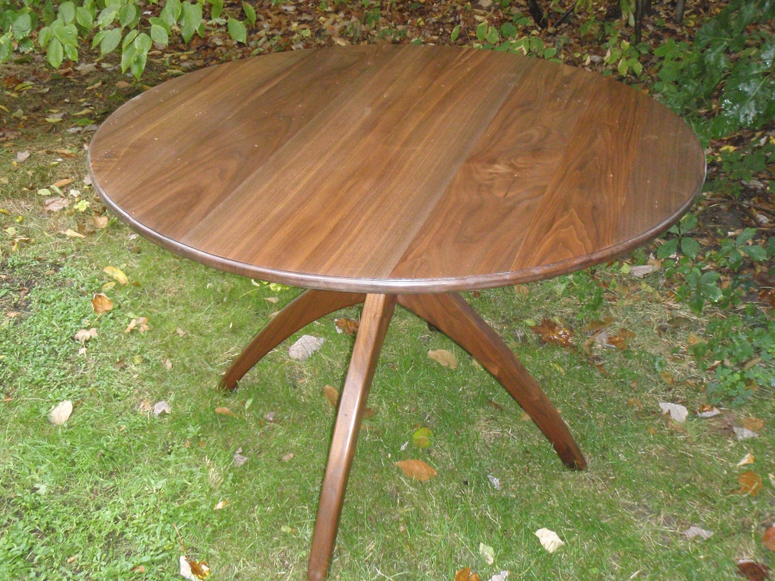 Small Walking Table in All Walnut in the Rain - Etsy