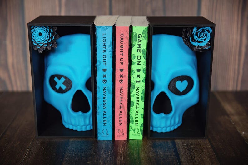 Lights Out Skull Book Nook | Dark Romance Shelf Decor, Rose Flower ...