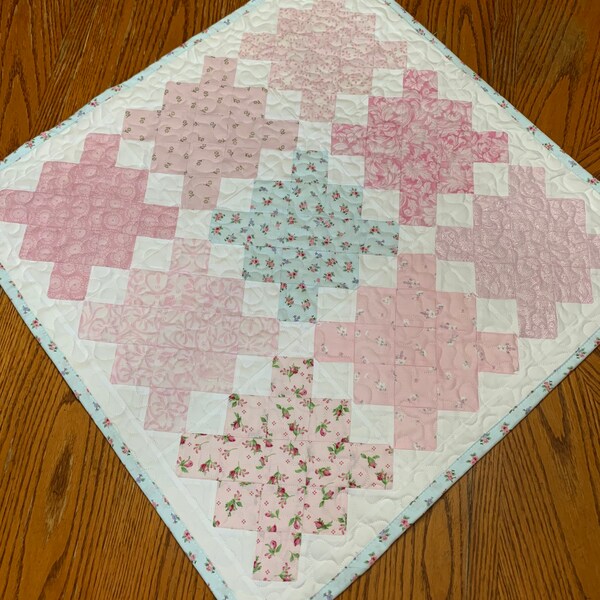 Shabby Chic Quilt - Etsy