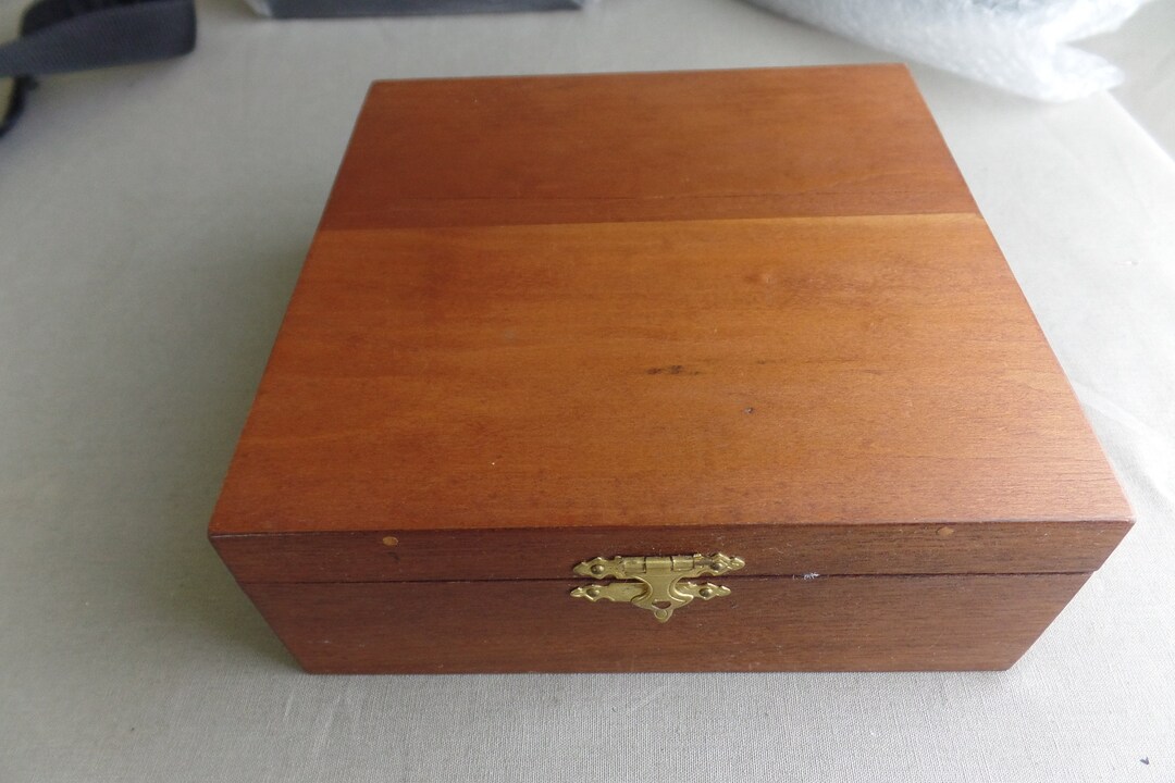 Vintage Slides Storage Box 1970 With Slides of Vintage Clocks Location ...