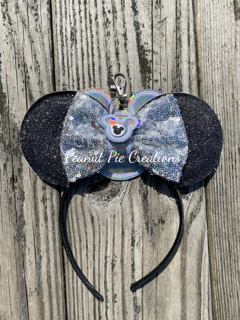 Holographic Mouse Ear Holder - Mouse Head - Ear Buddy - Mask Holder ...