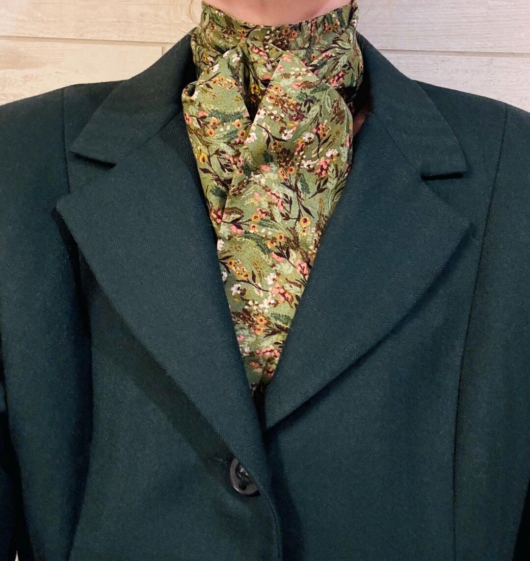Classic Shaped Equestrian Fox Hunting Stock Tie Nature Floral - Etsy