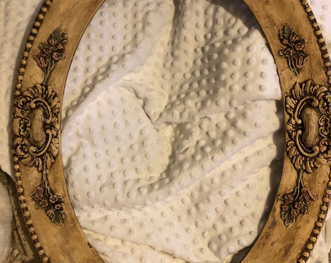 Vintage 20 X 24 White Oval Frame With Roses, Ornate Wood Oval Picture ...