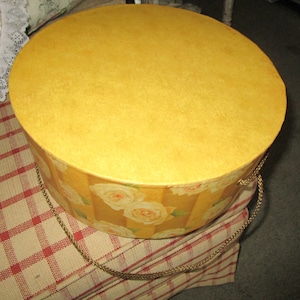 REDUCED.. Yellow Rose Hat Box, Raised Flowers. Raised Yellow Roses ...