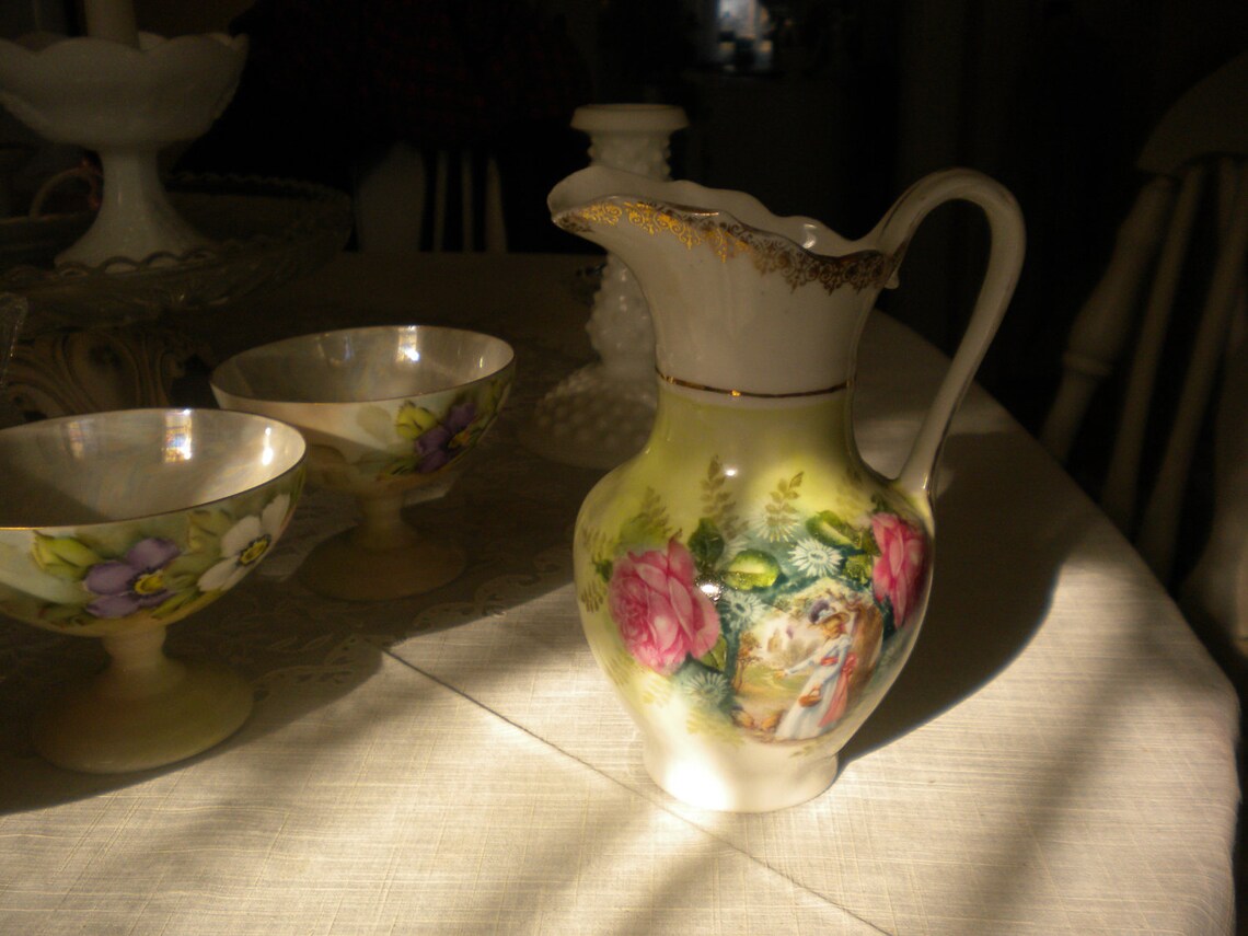 Beautiful Victorian Vintage Cabbage Roses PitcherVictorian | Etsy