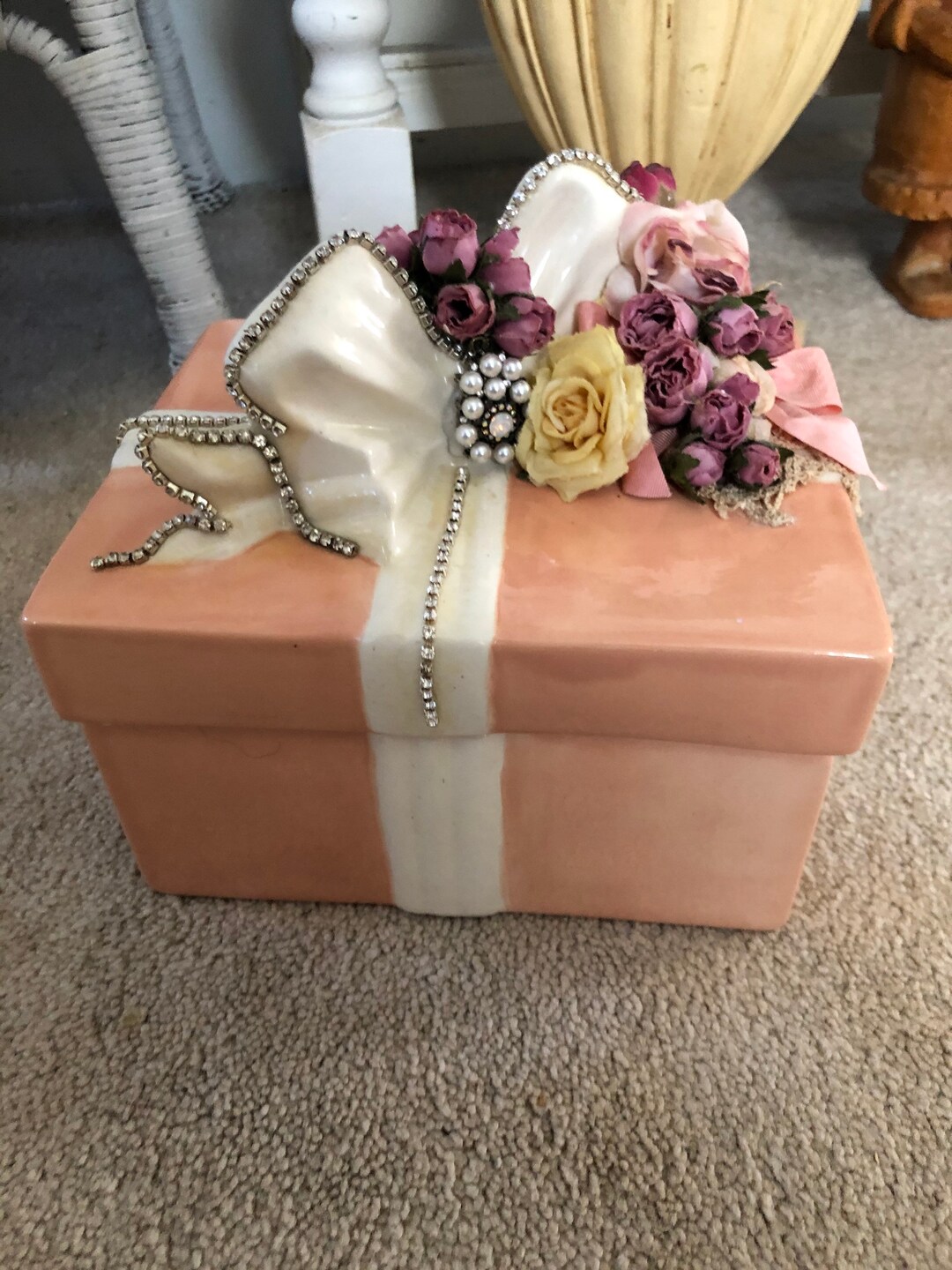 Ceramic Box, Vintage Peach Ceramic Trinket Box, Rhinestone Bow Decor - Etsy