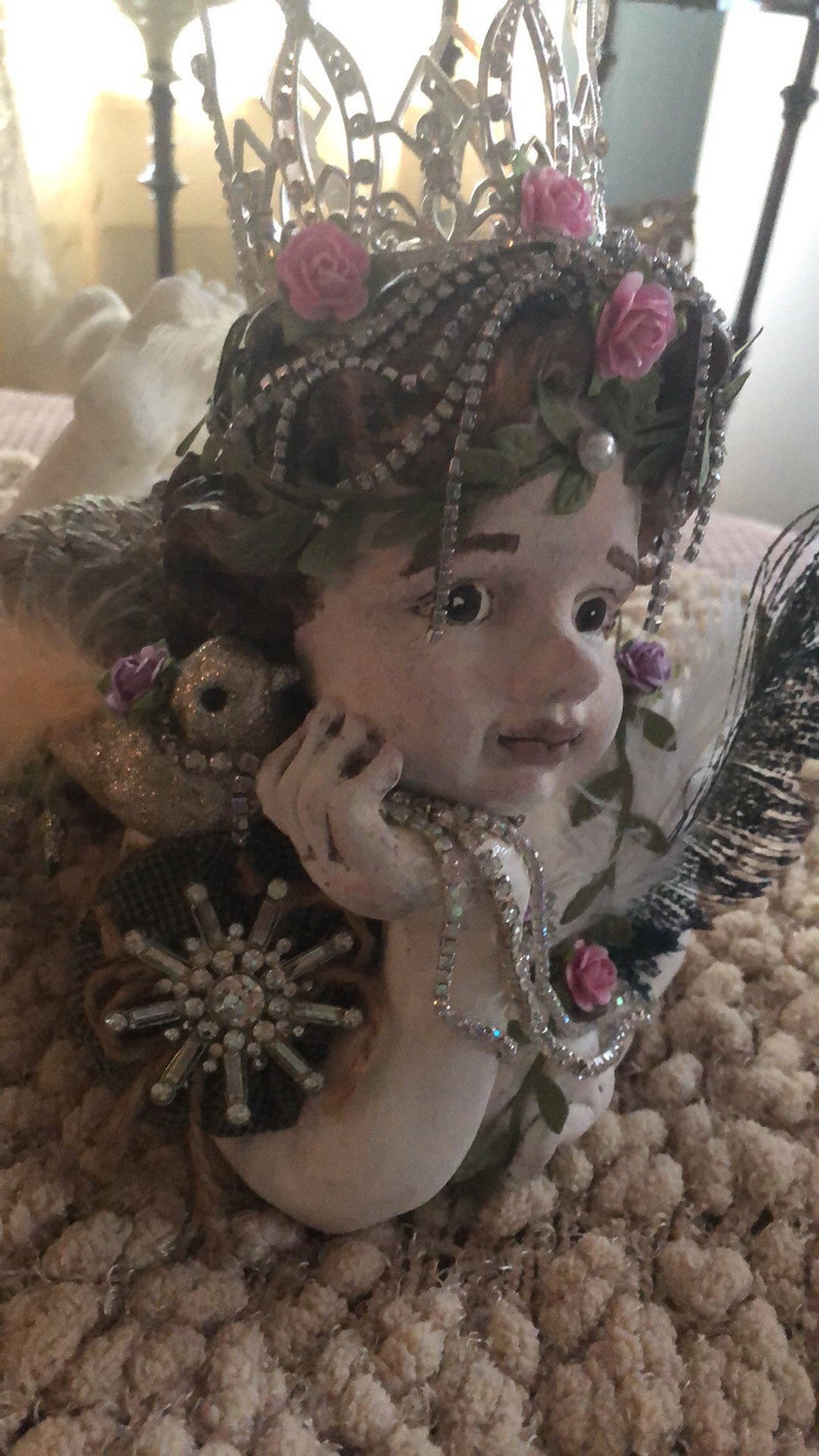 Large Winged Crowned Cherub Laying Cherub Embellished Cherub - Etsy