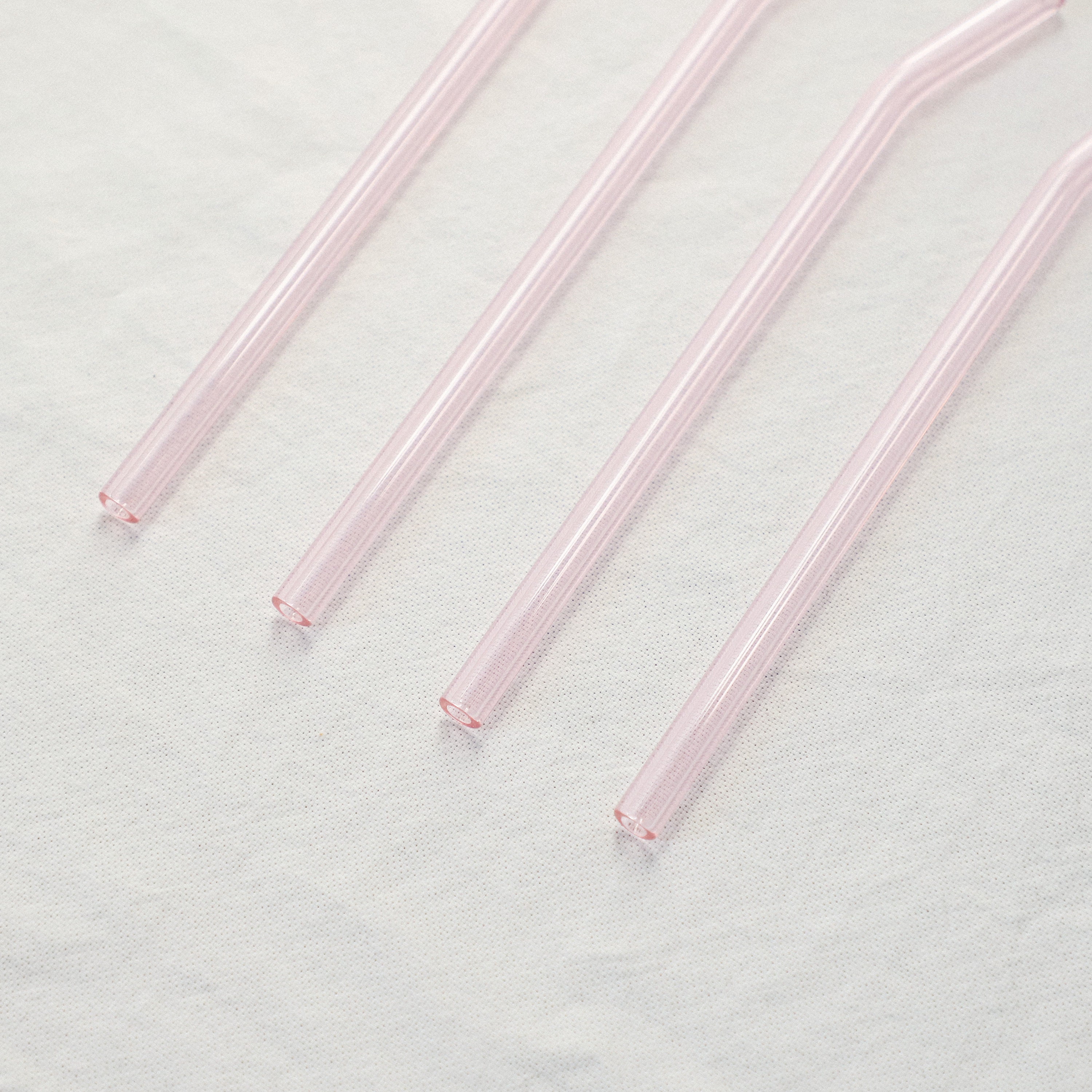 Bent Glass Straws in Sapphire Pink/ Set of Four Reusable Drinking ...