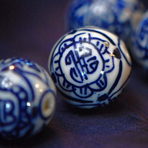 18mm Beads Longevity Beads Blue White Porcelain Beads - Etsy
