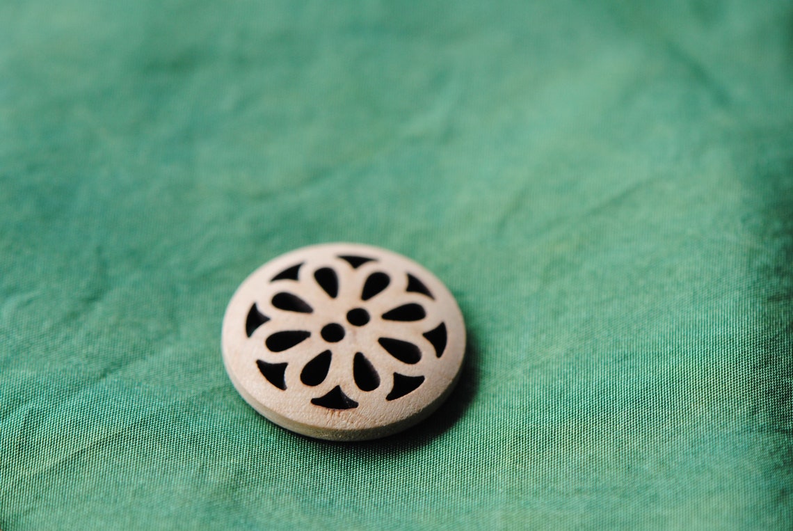 Natural Wood Buttons 20mm Buttons Openwork 3/4 Inch - Etsy
