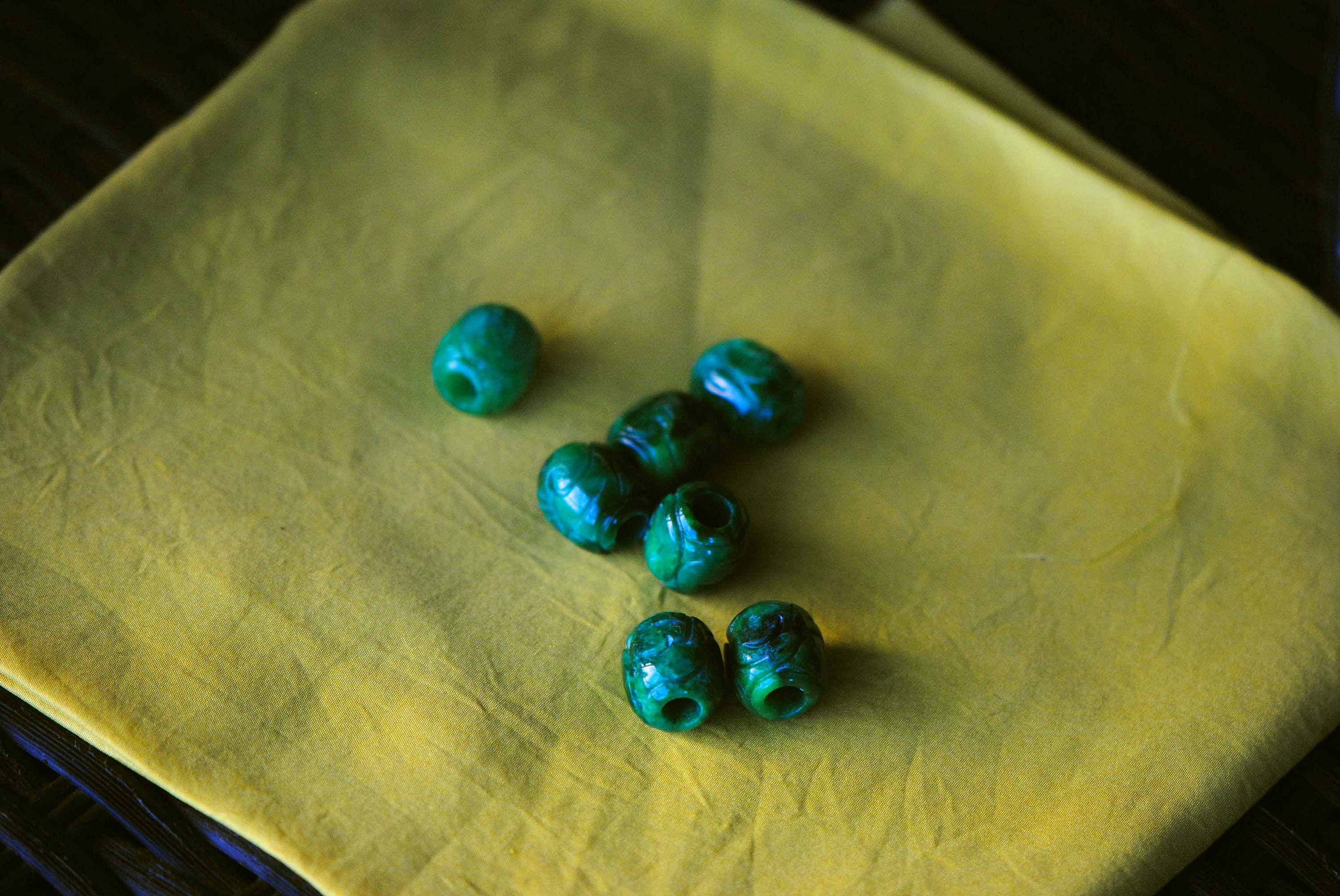 Chinese Jade Beads | Jade Barrel Beads | Green Jade Beads | Green ...