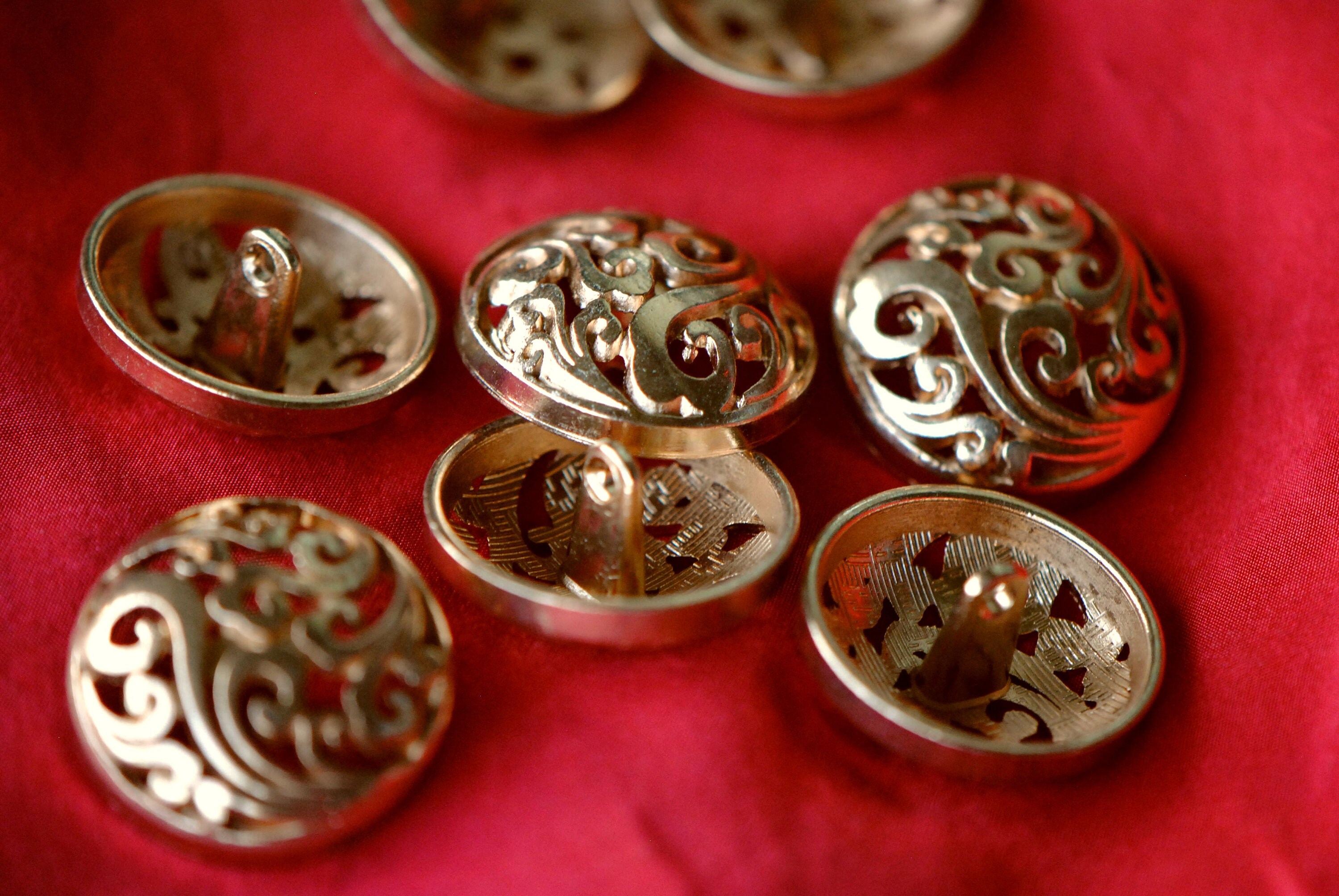 Gold Swirl Buttons 25mm Buttons Buttons for Coats | Etsy