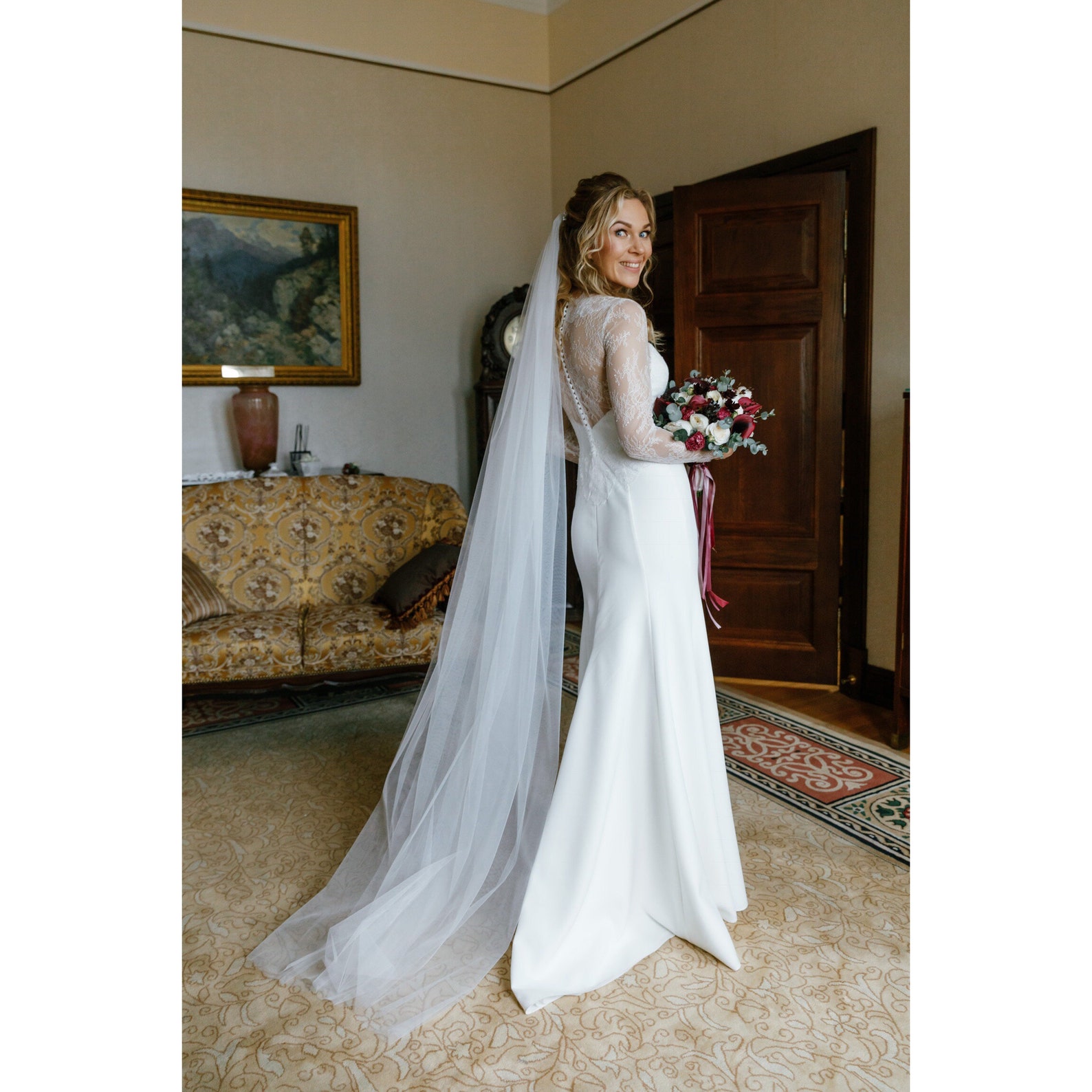 Soft tulle veil silky veil Ballet veil waitz veil chapel | Etsy