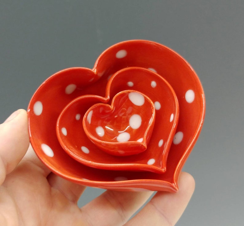 Set of 3 Nested Hearts in Red, Ivory, and Red With Stitch Pattern With ...