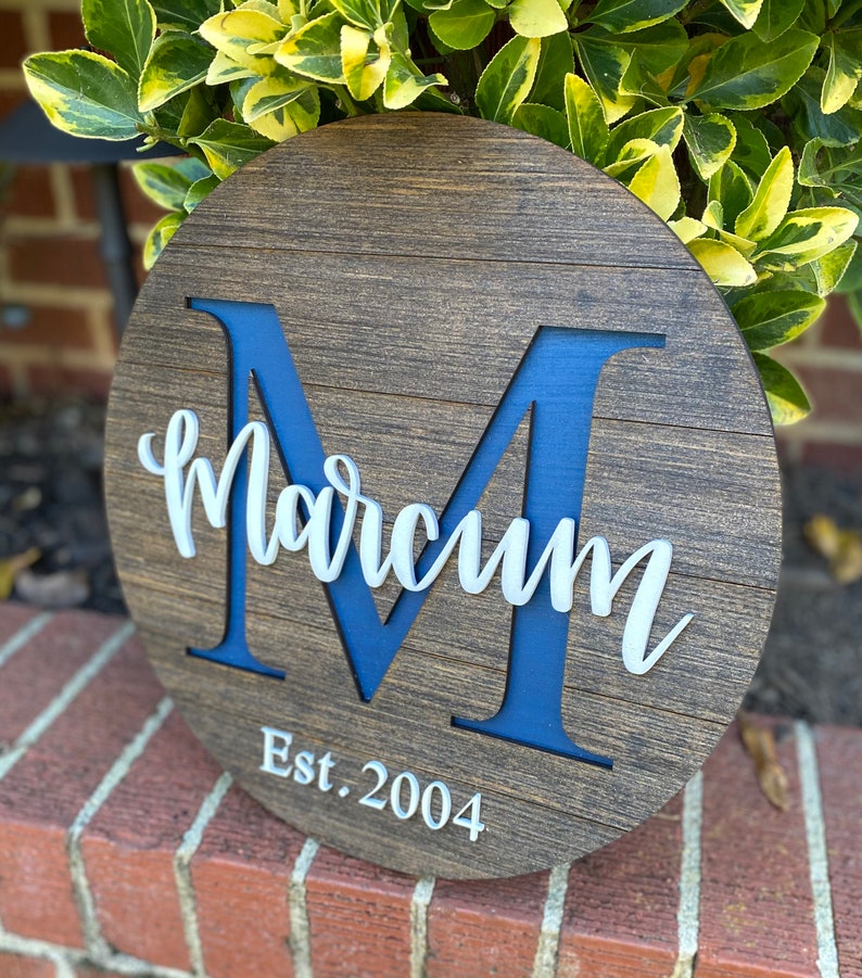 Last Name Sign Round Initial Sign Wedding Sign Wedding - Etsy