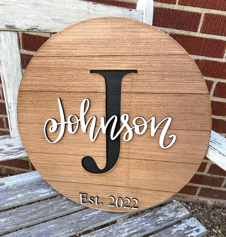 Last Name Sign Round Initial Sign Wedding Sign Wedding - Etsy
