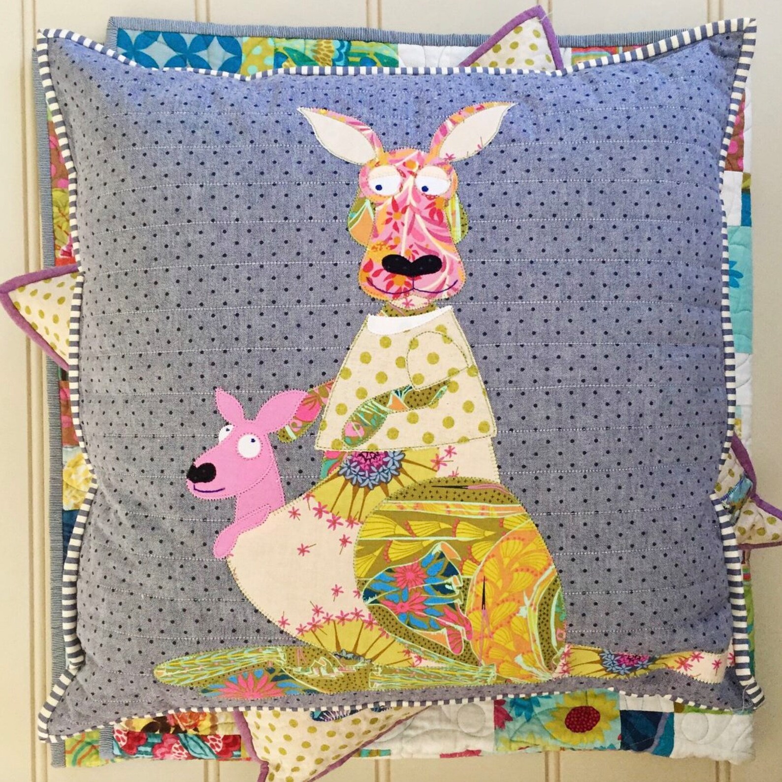Boomer and Bess Applique Cushion Pattern. PDF Instant Download - Etsy