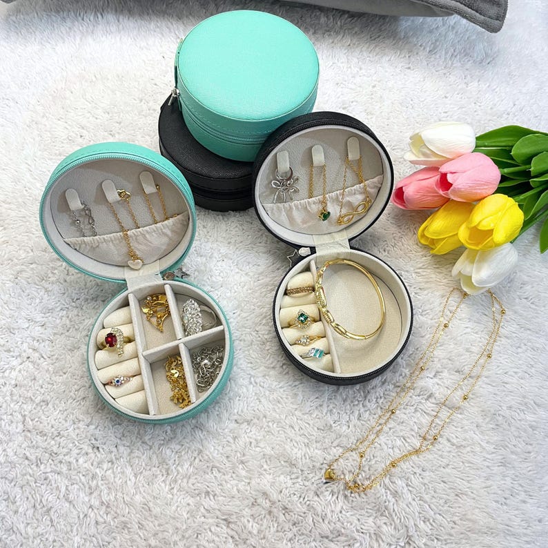 Buy Round Travel Jewelry Box, Zipper Ring Organizer for Women ...