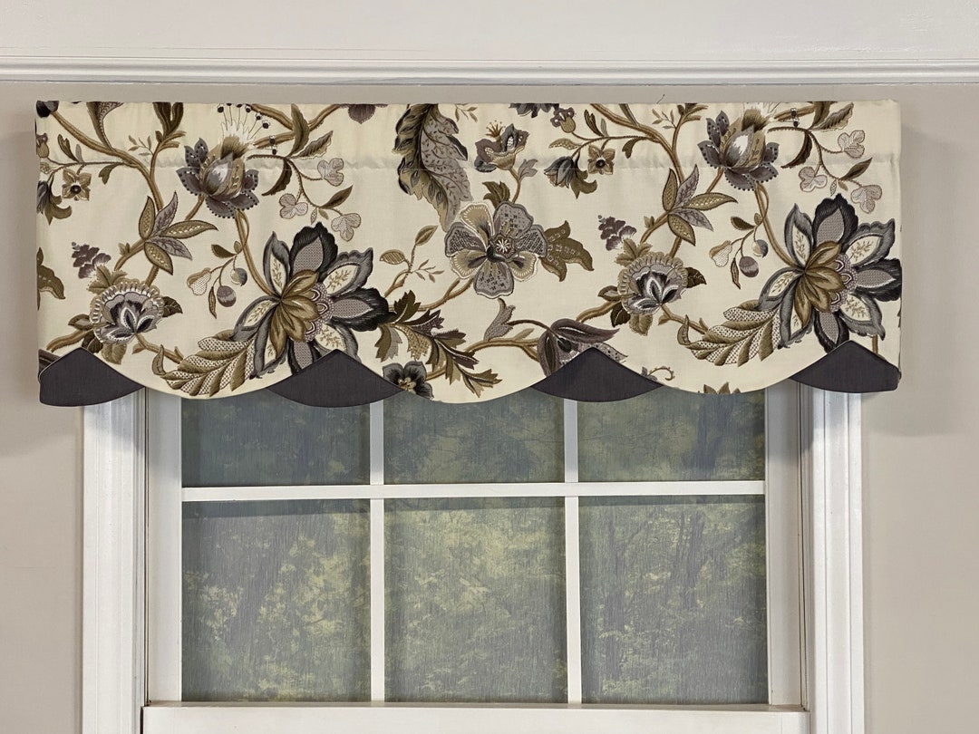 Azahar Petticoat Valance - Etsy