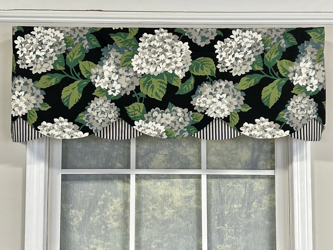 Hydrangea Petticoat Valance - Etsy