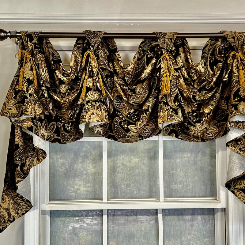 Victory Valance - Etsy