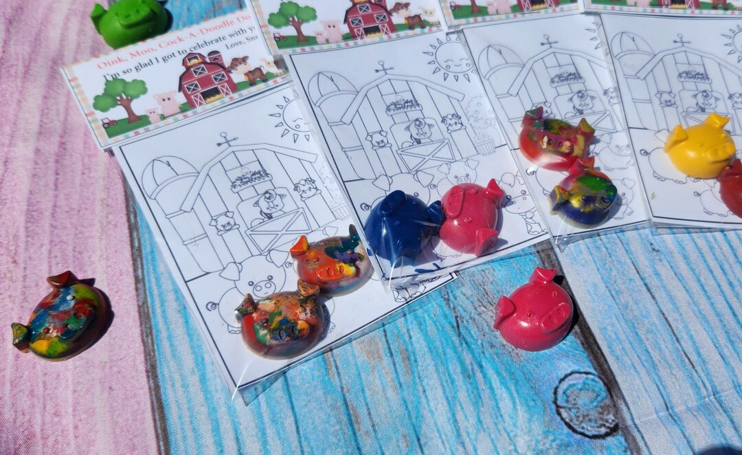Farm, Piggy Themed Coloring Party Favors , Personalized Crayons, Pig ...