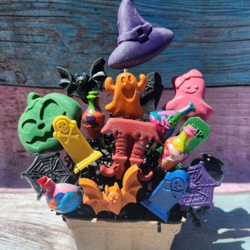 Halloween Gift Box - 60+ Gift Ideas for 2025