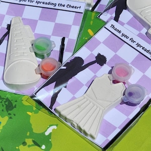 Cheer Party Favors | Cheerleader Paint Kits | DIY Birthday Craft for ...
