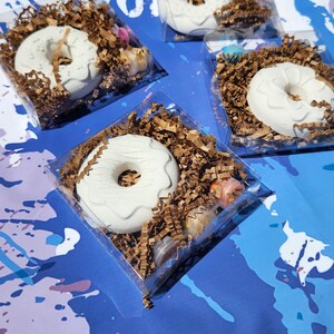 Doughnut Paint Your Own Kits – Kids Birthday Party Favors, DIY Plaster ...