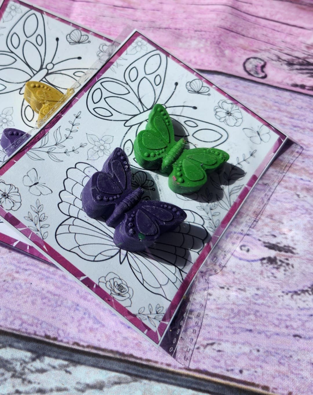 Butterfly Crayon Party Favors – Fluttering by | Butterfly Birthday ...