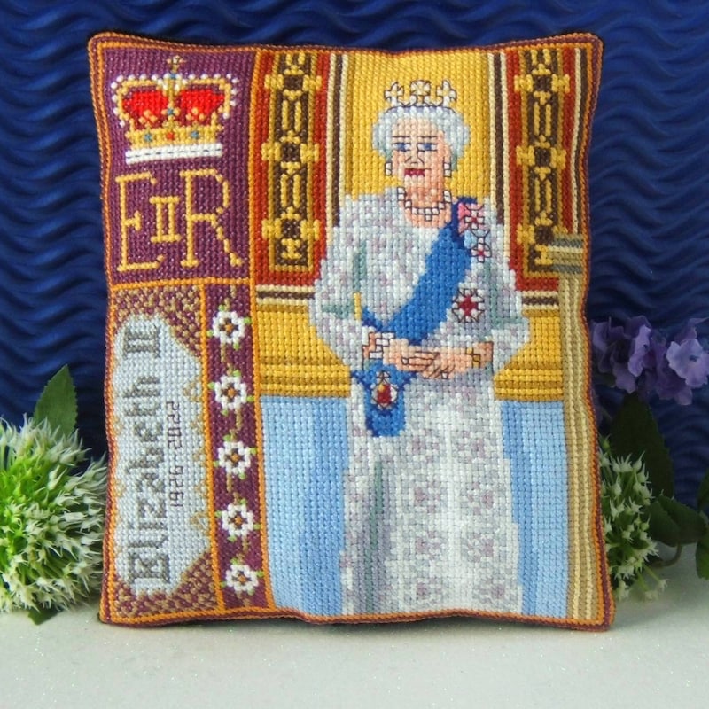 Queen Elizabeth Needlepoint Canvas - Etsy