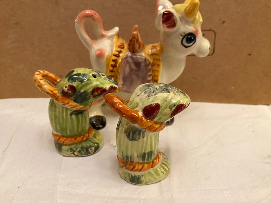 Donkey with Salt & Pepper bushels | Etsy