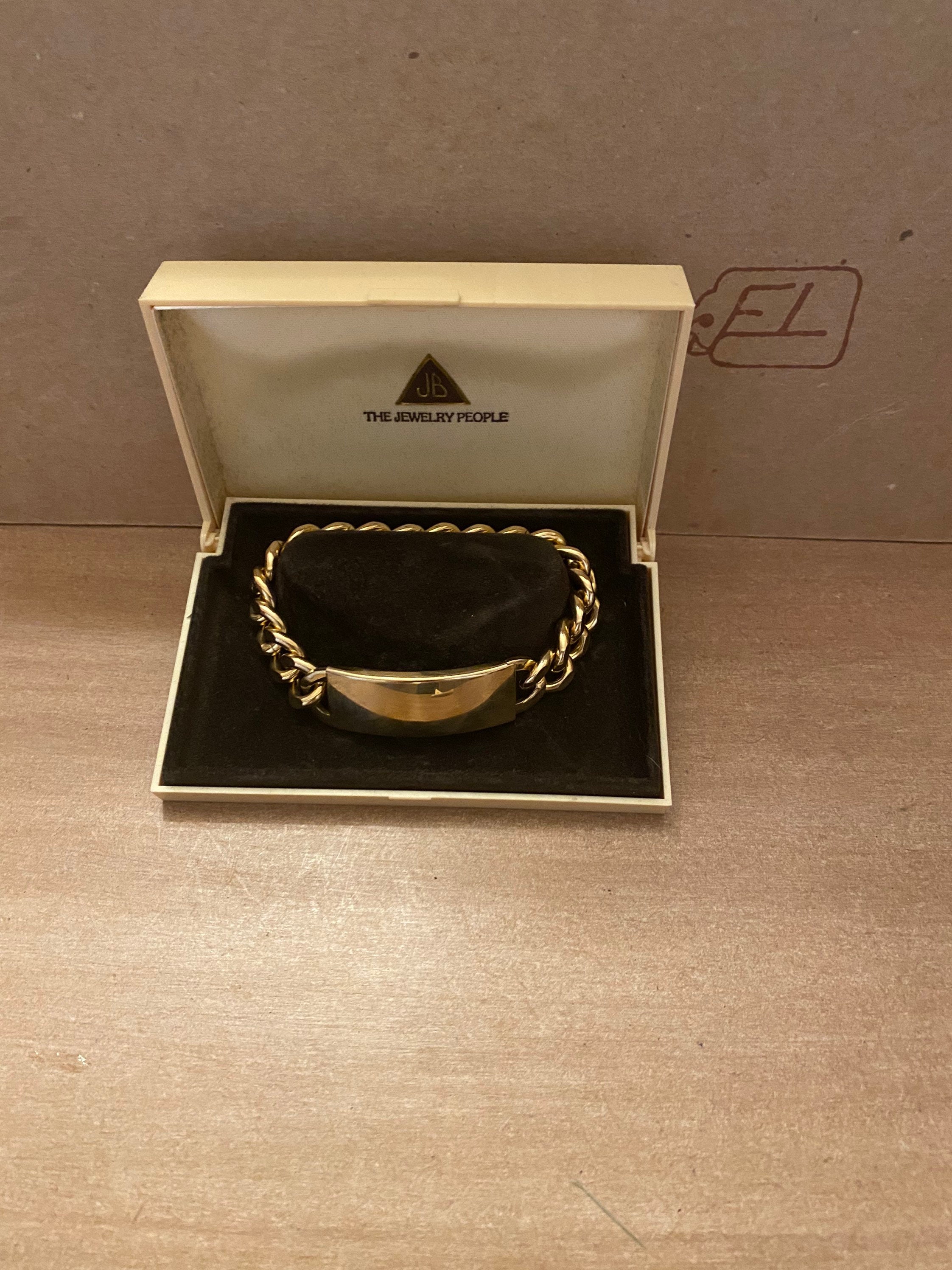 Kelly Shaddix Wedding Ring