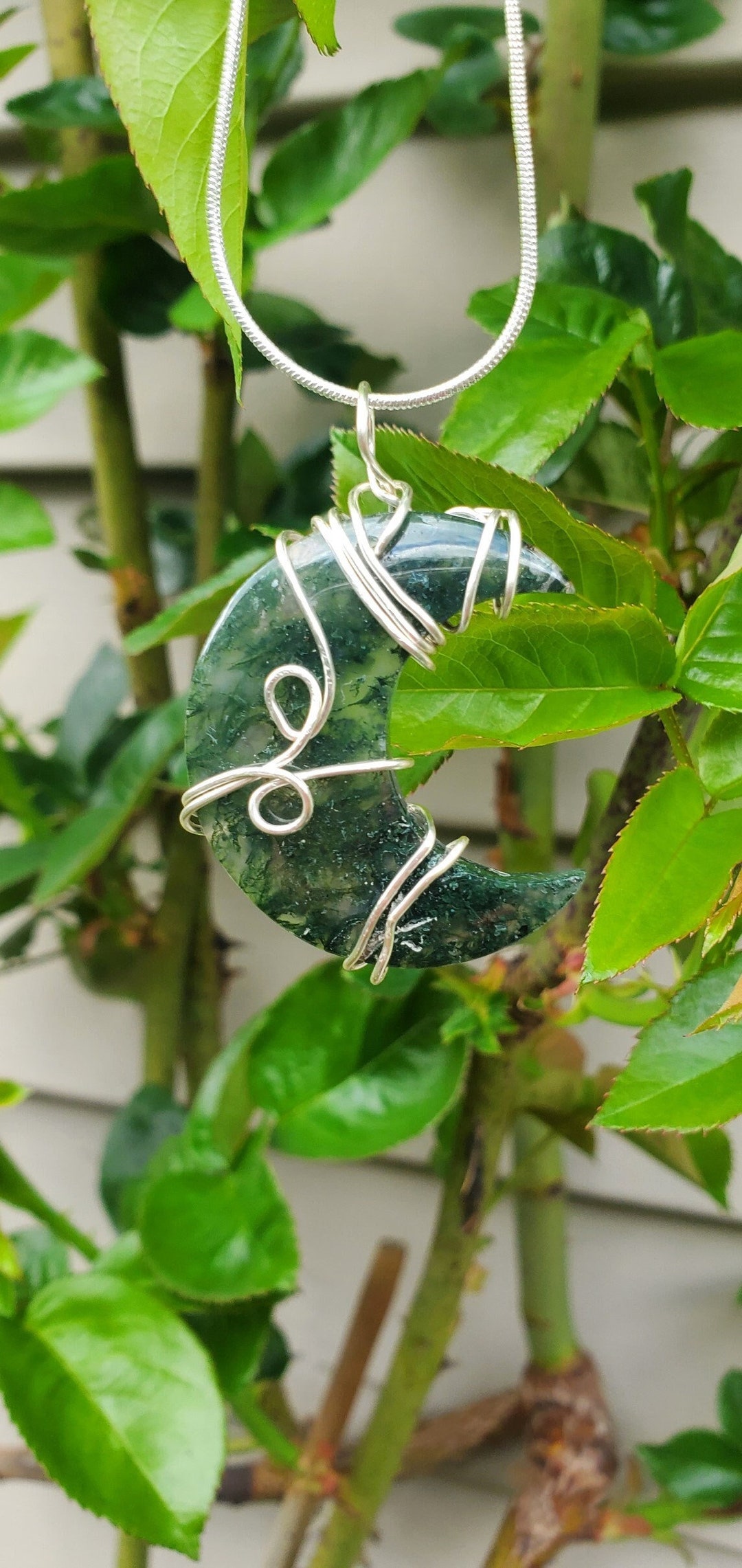 M023 Moss Green Agate Crescent Moon Pendant Handmade Jewelry - Etsy