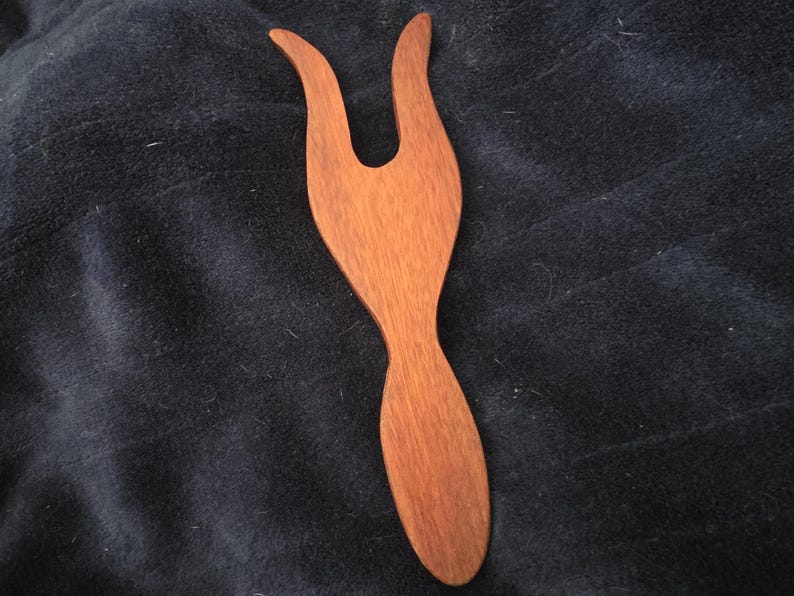 Bloodwood Lucet - Etsy