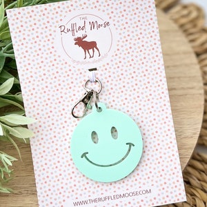 Smiley Face Keychain, Kids Birthday Party Favors, Smiley Key Chain ...