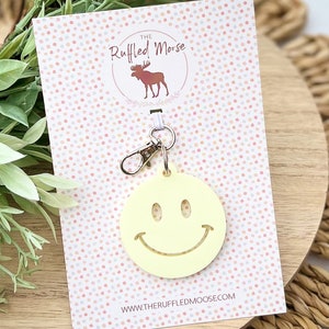 Smiley Face Keychain, Kids Birthday Party Favors, Smiley Key Chain ...