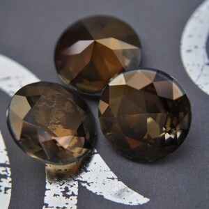 70ss 17mm Genuine Swarovski Crystals Smoked Topaz Dentelle Round ...