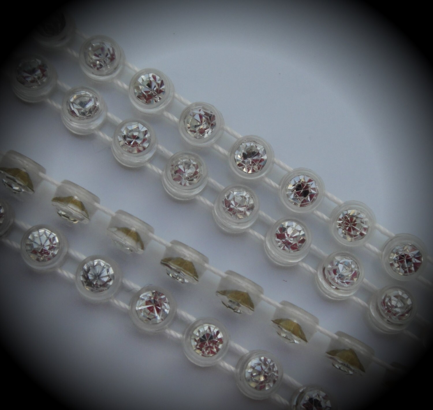 Genuine Swarovski Crystal Rhinestone Trim / chain in 24pp | Etsy