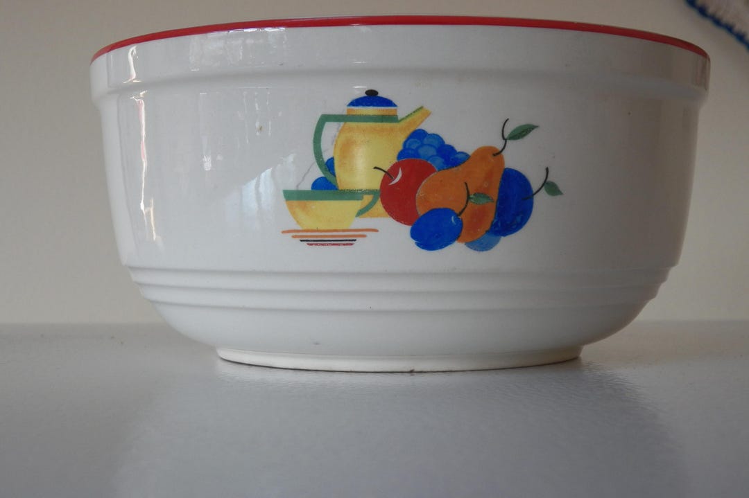 1940's BAKERITE POTTERY BOWL 8" Diameter 3.5" High Vibrant Fruit and ...