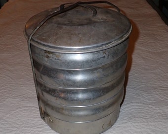 1960s Aluminum Stacking Picnic Set by Regal Ware Distressed Stacking ...