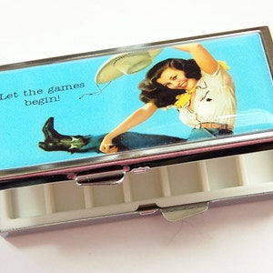 Funny Travel Pill Case, Pill Box for Purse, 7 Day Pill Case, Cowgirl ...