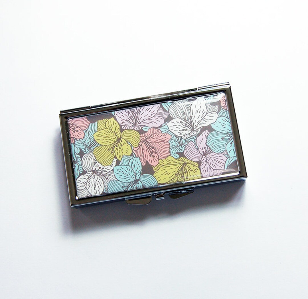 Flower Pill Box for Purse 7 Day Pill Case Floral Design - Etsy