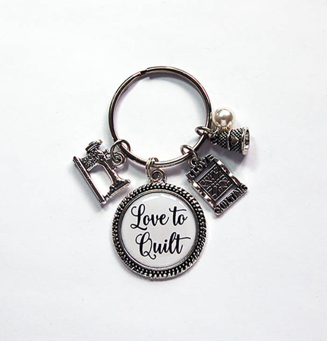 Love to Quilt Keychain, Key Ring, Gift for Quilter, Stocking Stuffer ...