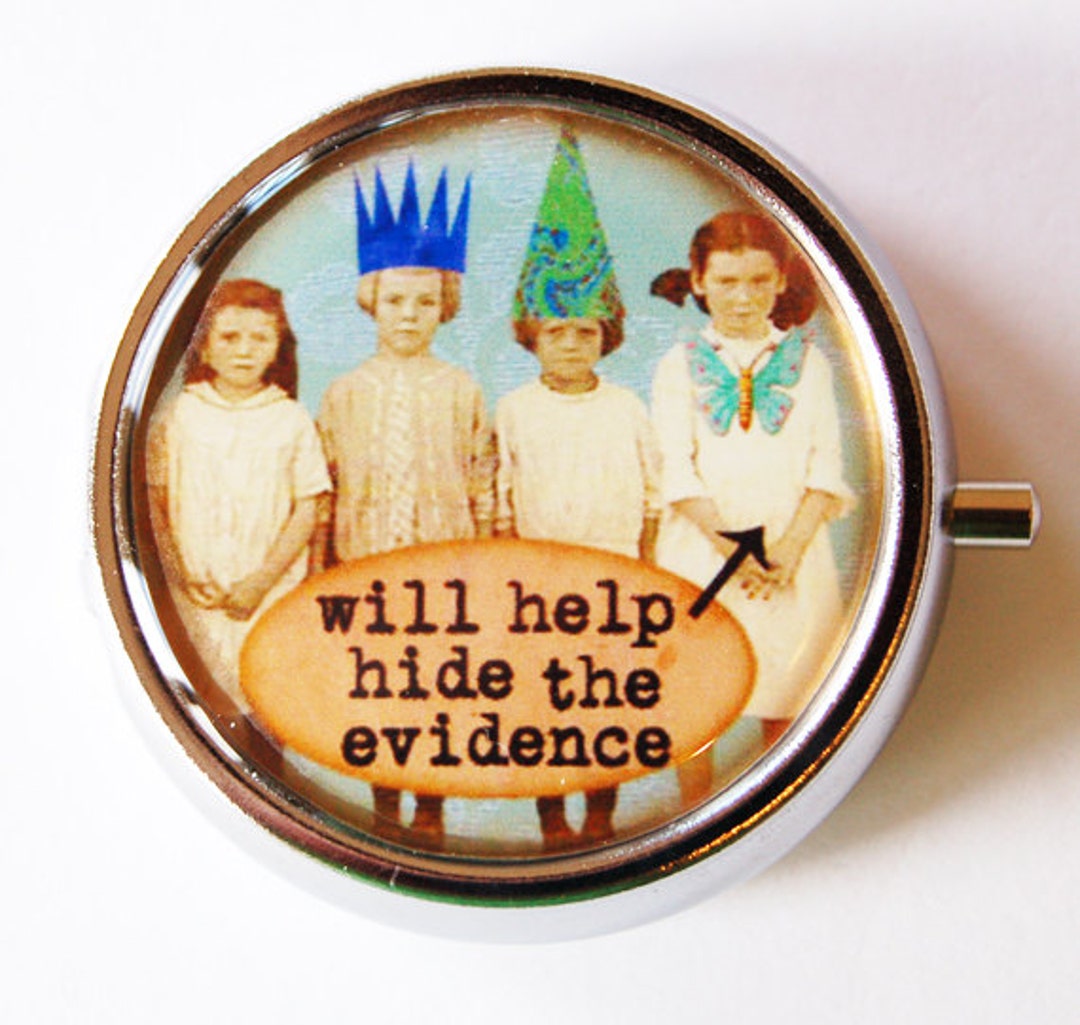Girlfriend Pill Case, Good Friend, Pill Box, Pill Case, Pill Container ...