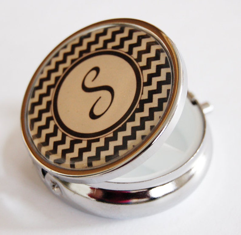 Custom Pill Case Personalized Chevron Pill Case Pill Box - Etsy