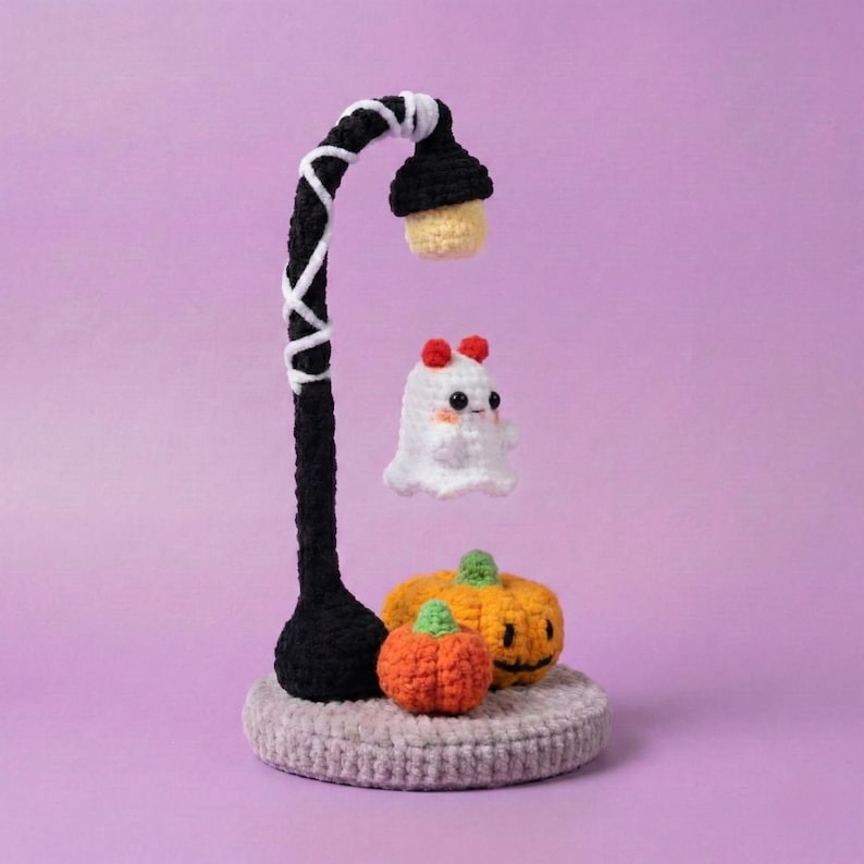 Halloween Crochet Lamp Pattern, Ghost Pumpkin Amigurumi Night Light ...